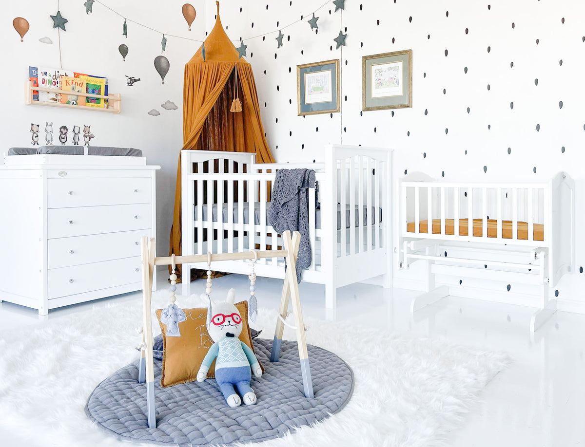 Traditional Cot with 4 Drawer Chest and Rocking Cradle – Cloud 9 Baby ...